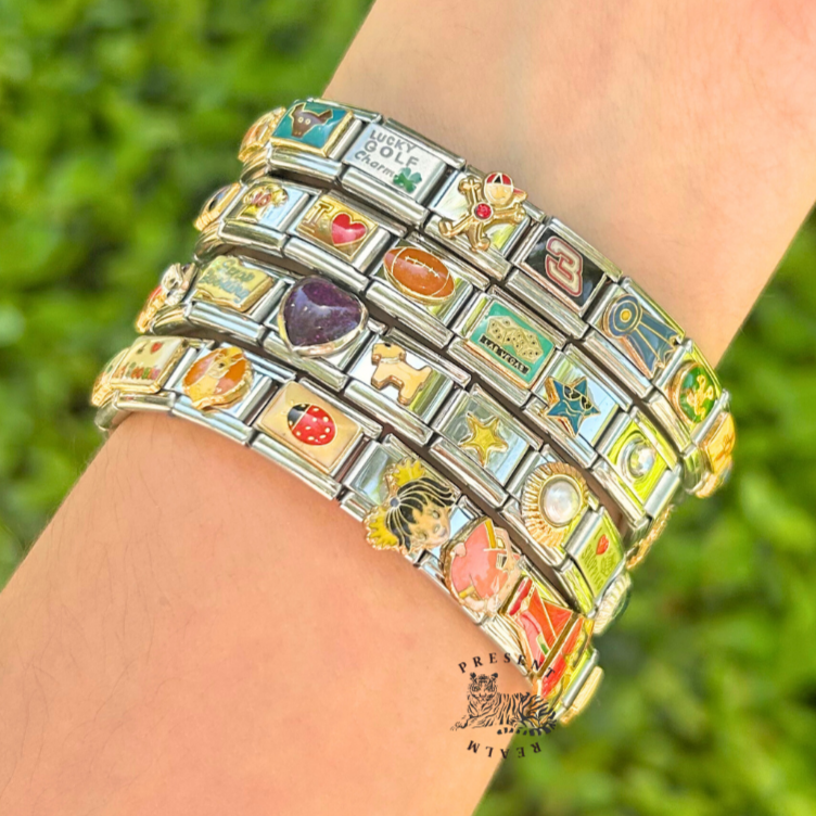 2000s charm bracelet store